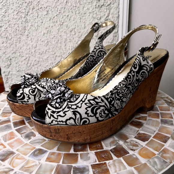 BONGO | Shoes | Bongo Kayla Wedge Sandals | Poshmark